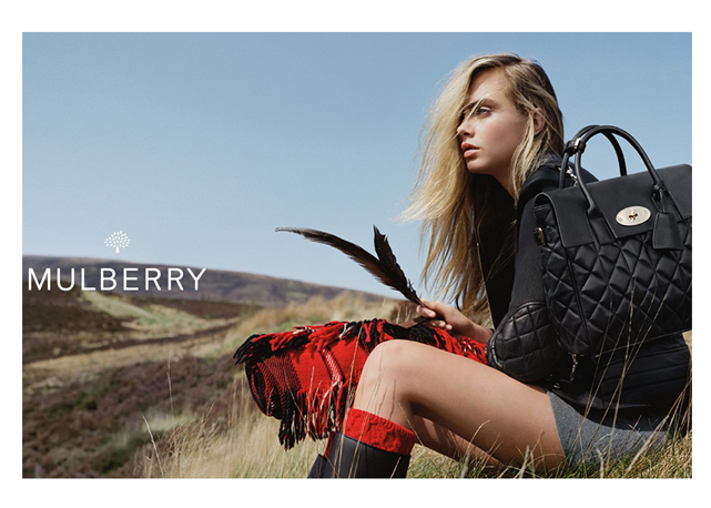 Cara Delevingne volta a posar para a Mulberry - MoveNotícias
