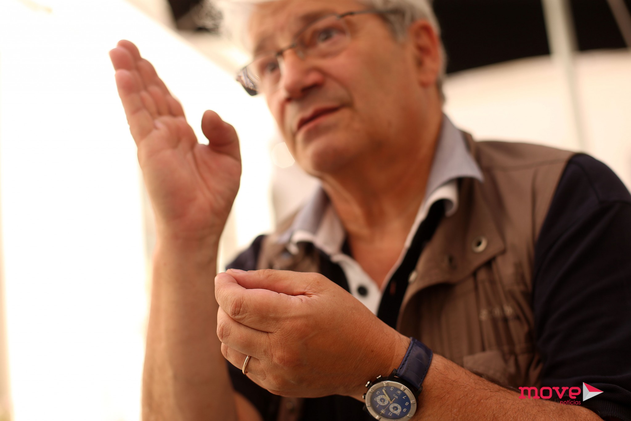 José Pedro Gomes sem peneiras numa conversa da treta - MoveNotícias