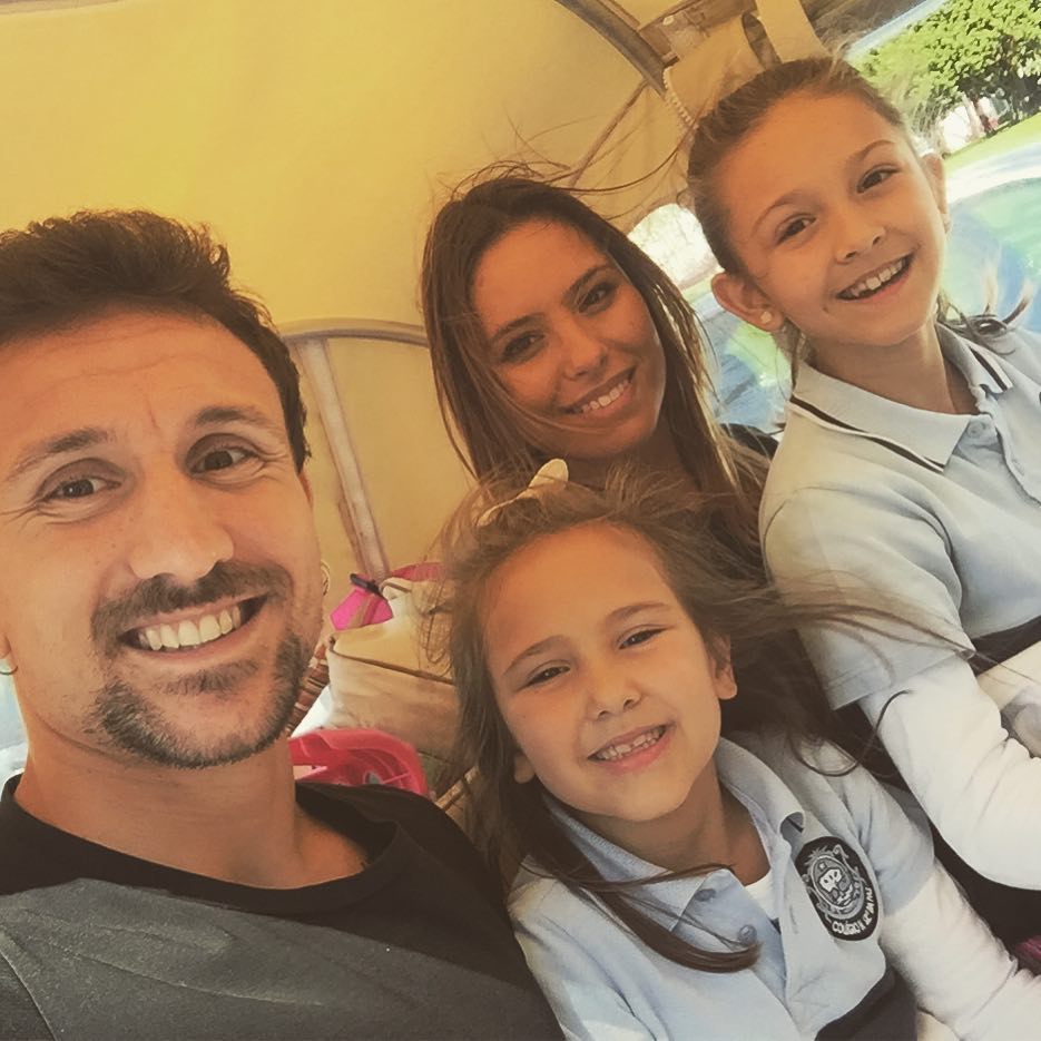 Ukra assinala primeiro 'hat-trick' da carreira com a originalidade que ...