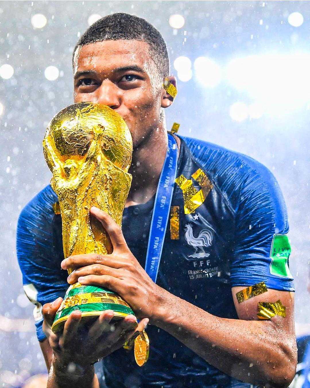Mbappé: o campeão do Mundo que é um exemplo de superação - MoveNotícias
