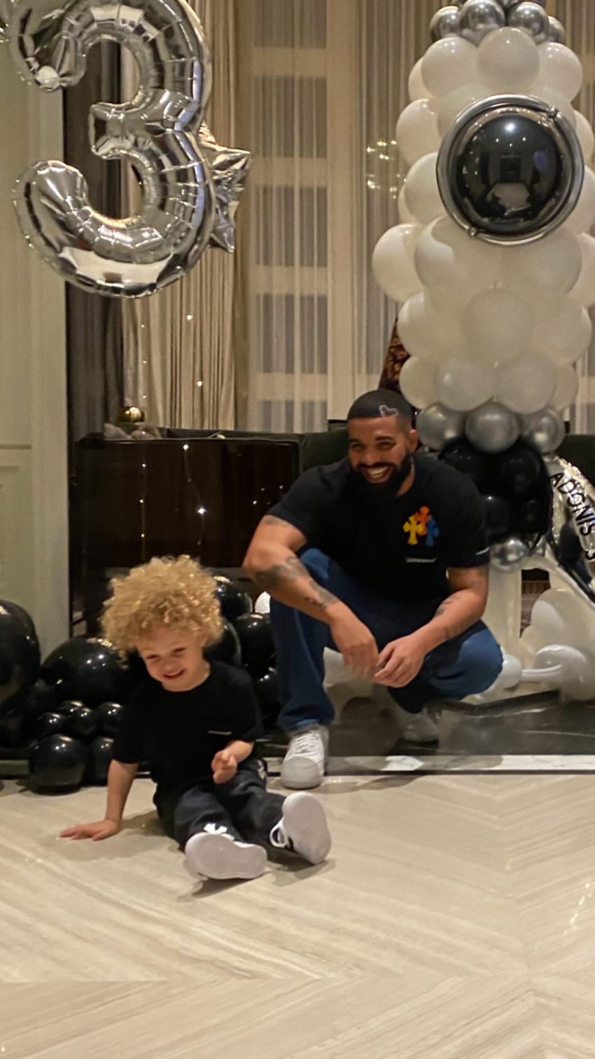 Drake celebra o 3º aniversário do filho - MoveNotícias